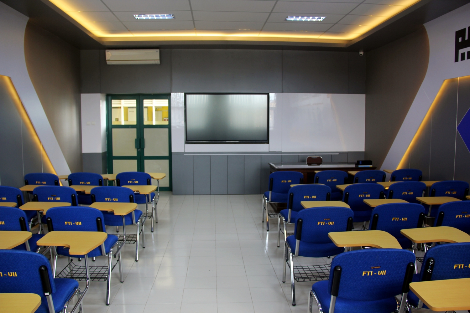 Fasilitas dan Layanan - Teknik Kimia UII